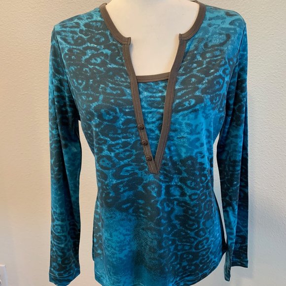 AMUSED BY LYNN RITCHIE | Tops | Amused Animal Print Tshirt | Poshmark